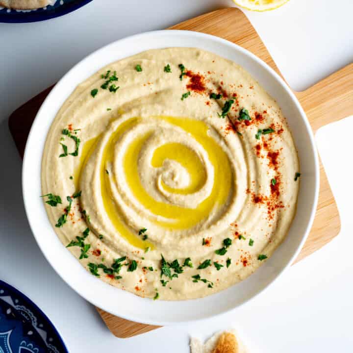 Easy Homemade Hummus Recipe without Garlic - LadyPearTree