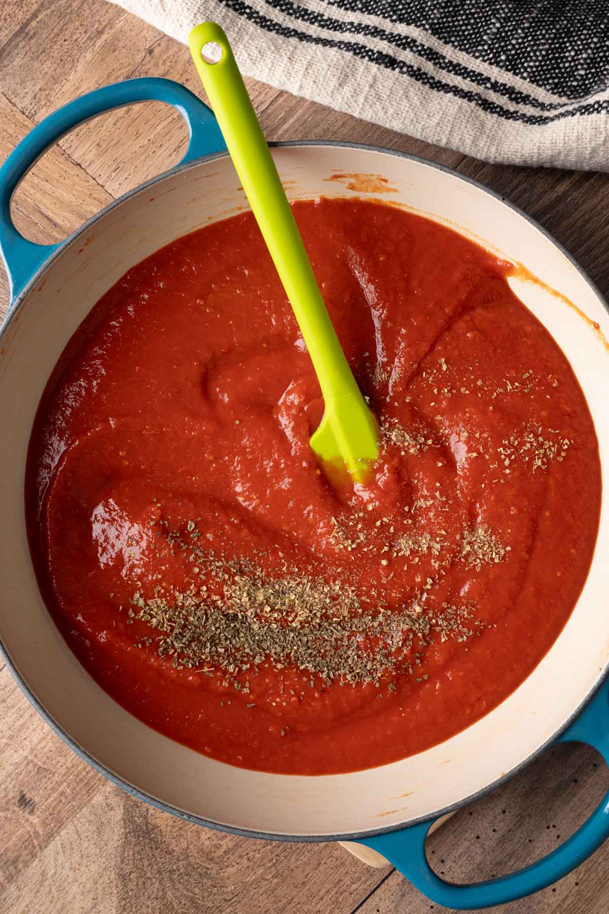 Italian Pink Sauce Pasta Recipe (velvety cream sauce) - LadyPearTree